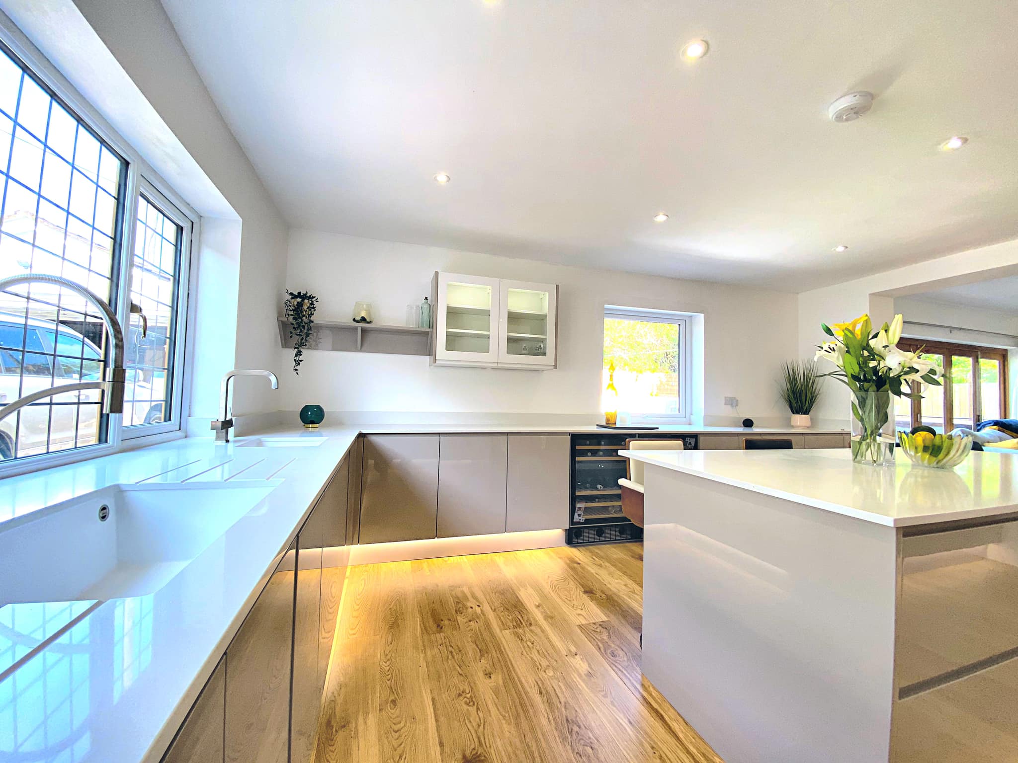 Kitchens Exeter | Exeter Kitchen Fitters | Fitted Kitchens